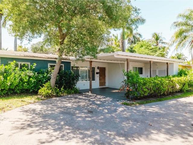 1106 N 13th Ct, Hollywood, FL 33019