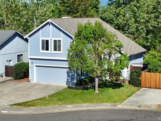 1106 Noyo Pl, Santa Rosa, CA 95401