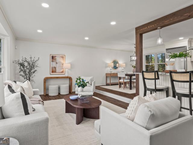 1106 Aurora Court