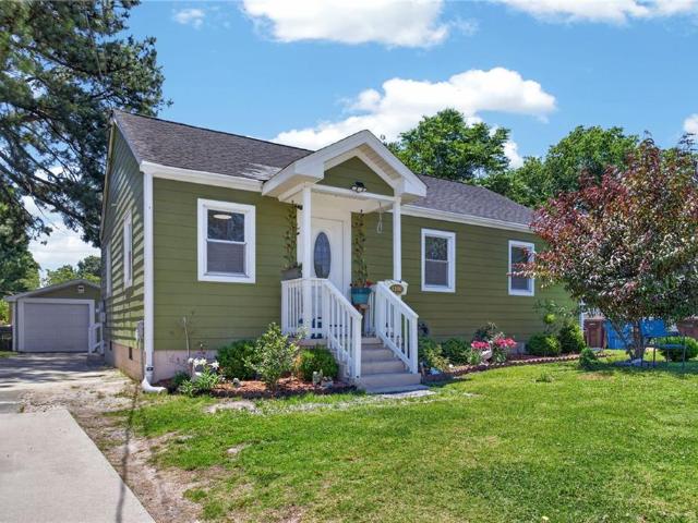 1106 Anne AVE