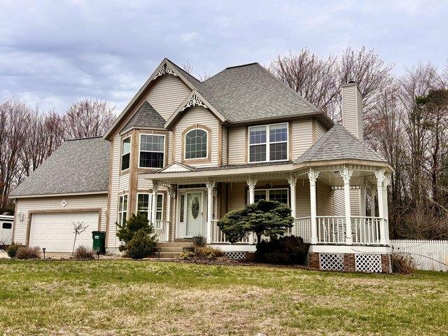 1106 Brookway Ct, Norton Shores, MI 49441