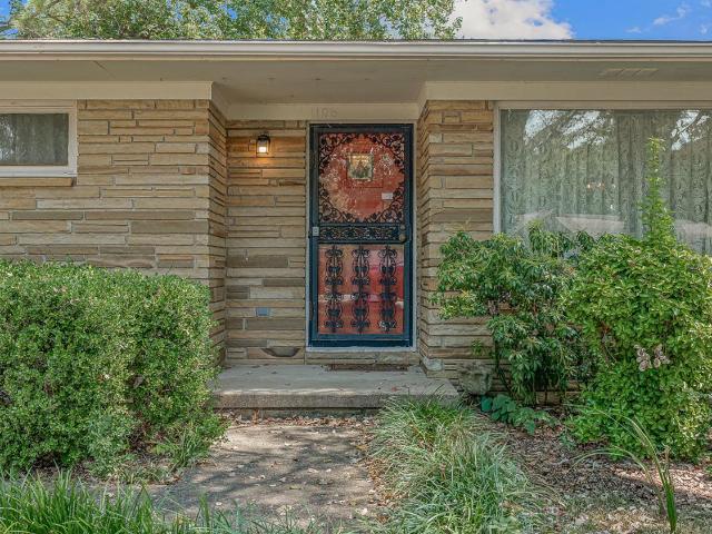 1106 Cardinal Road