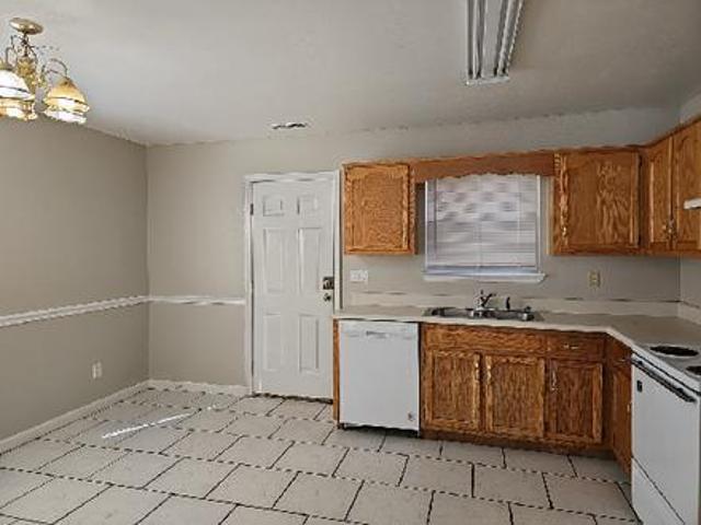 1106 Carline Road