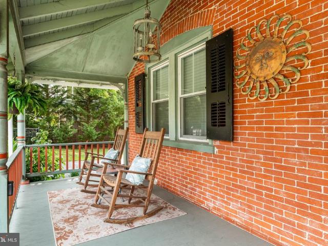 1106 County Line Road