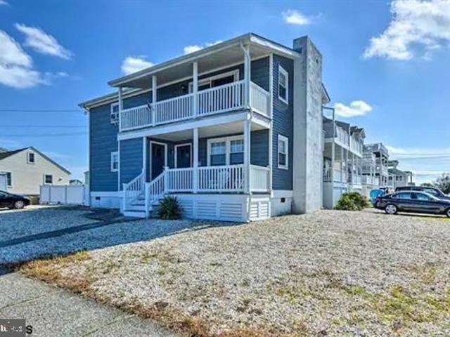 1106 E Evans Boulevard # 1