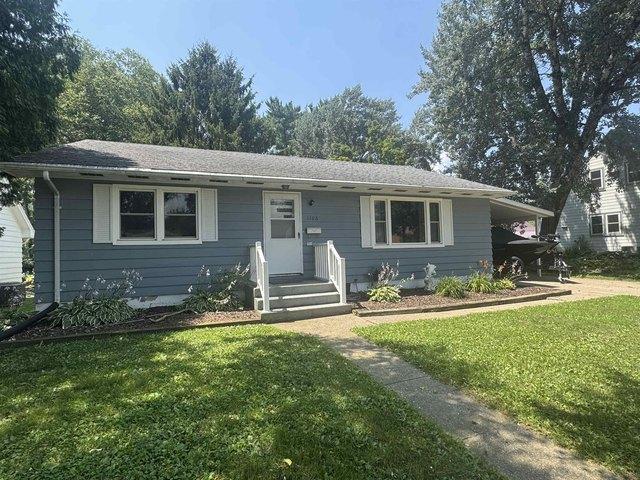 1106 East Ave, Boscobel, WI 53805