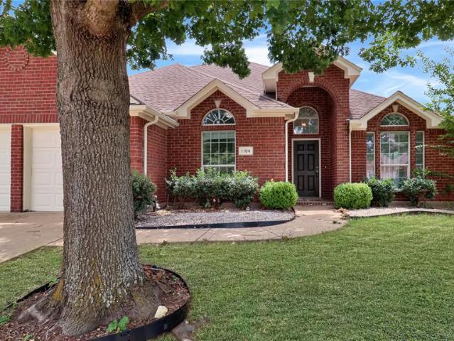 1106 Eastbrook
