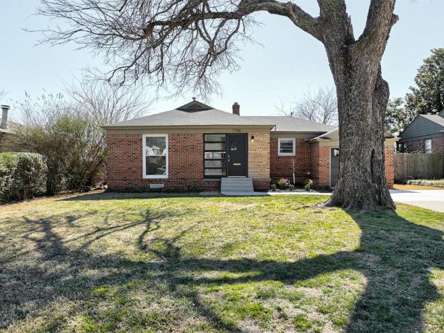 1106 Fenwick Place