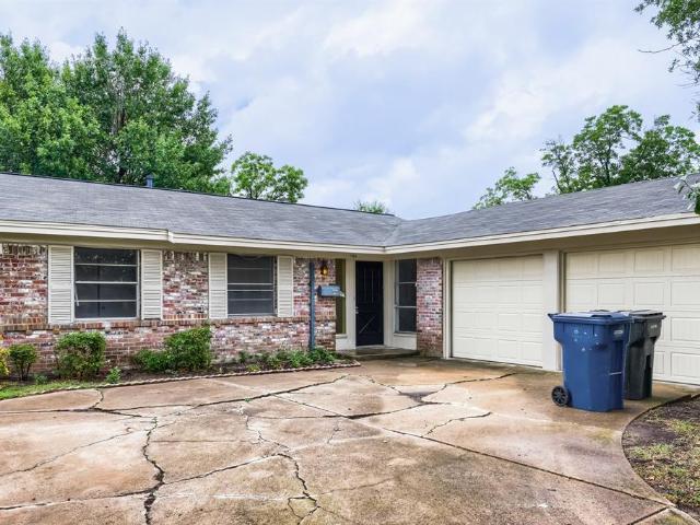 1106 Intervale Drive