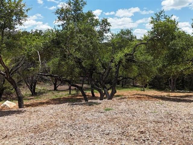 1106 Larkhall Dr, Spicewood, TX 78669