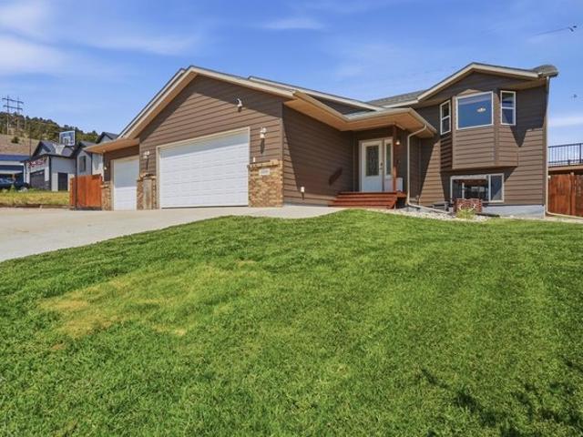 1106 Lennon Ln, Rapid City, SD 57701