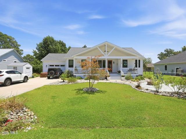1106 Link Ln, Oriental, NC 28571