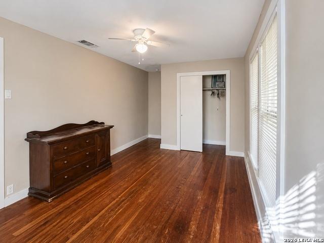 1106 Palm