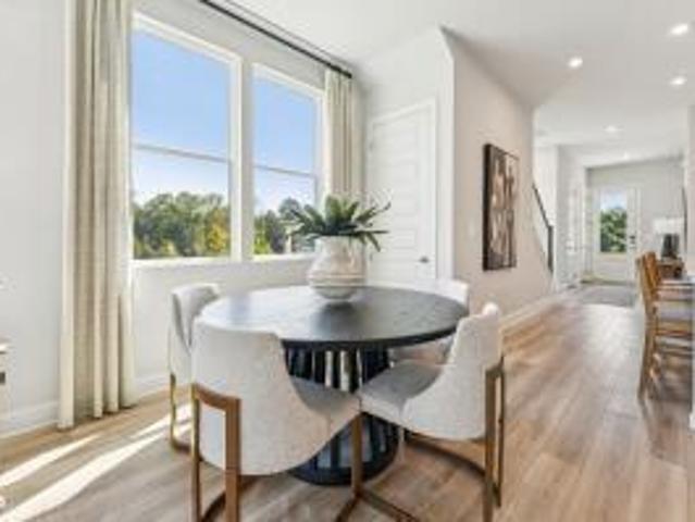 1106 Palisade Bluff Lane