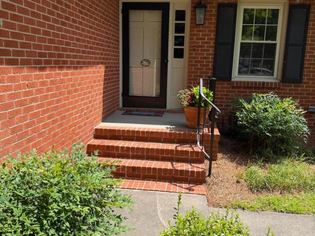 1106 Peachtree Place NW