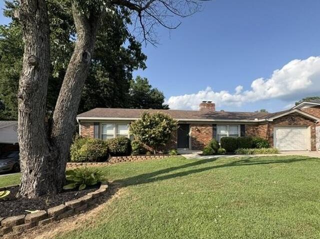 1106 Pradero Dr, Frankfort, KY 40601