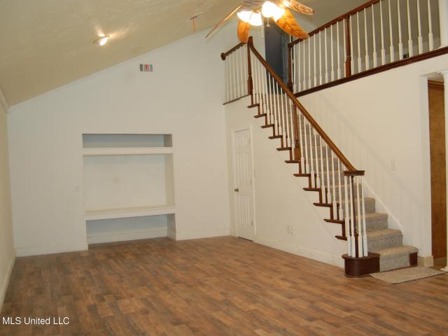 1106 Resca De La Palma Street