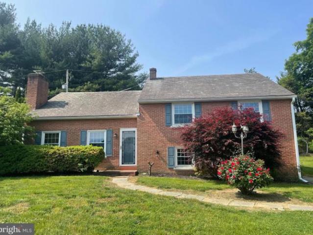 1106 Richmond Rd, Lancaster, PA 17603