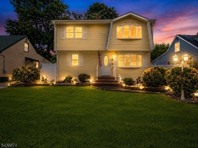 1106 Stone St, Rahway, NJ 07065