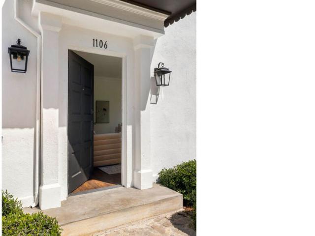 1106 S Cochran Avenue