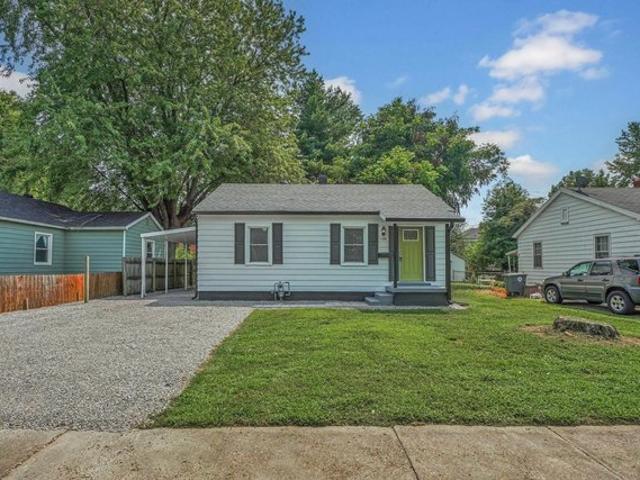 1106 S Boeke Rd, Evansville, IN 47714