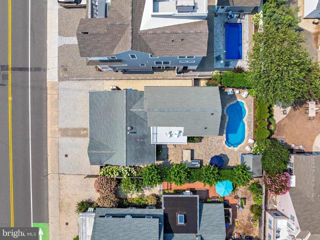 1106 S Beach Avenue