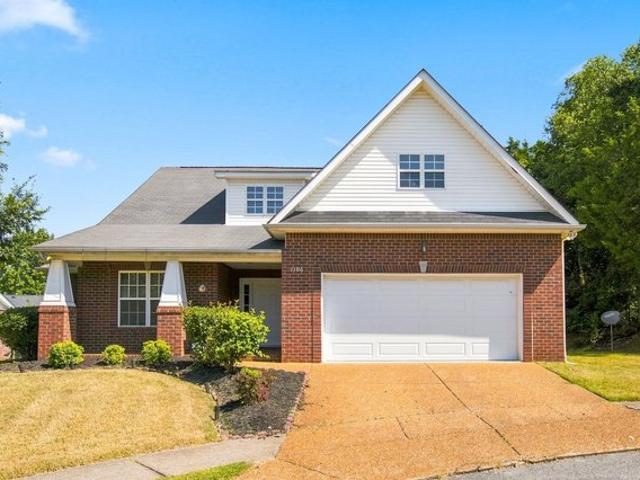 1106 Saddle Creek Dr, Mount Juliet, TN 37122