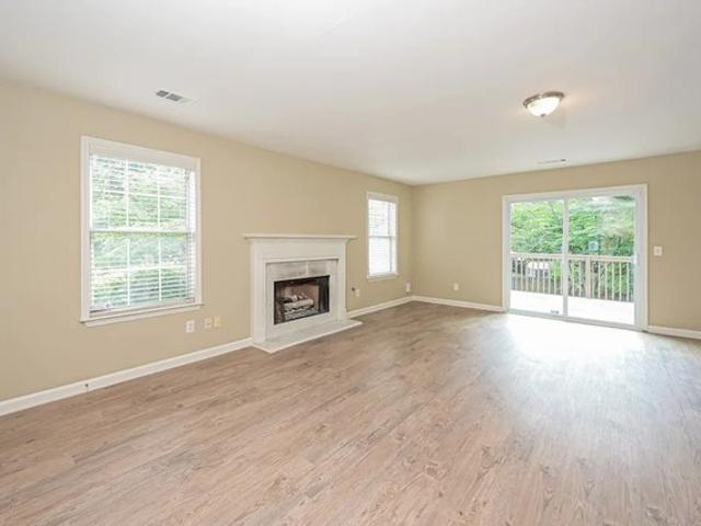 1106 Short Line Ct, Lawrenceville, GA 30043