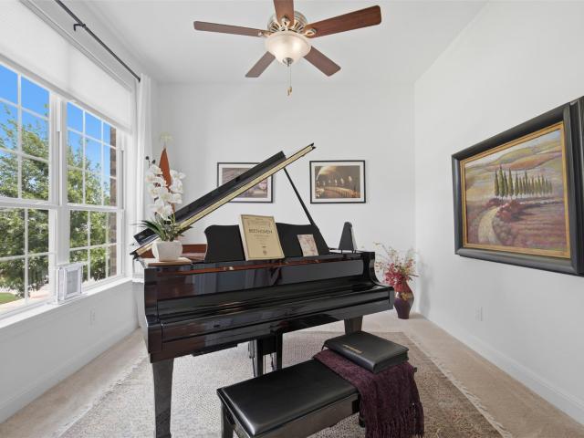 1106 Silent Oaks Dr