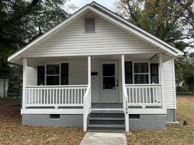 1106 Simpson St, Fayetteville, NC 28305