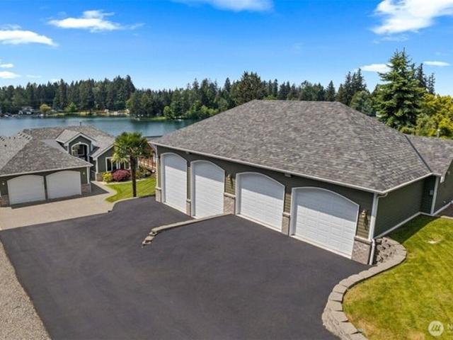 1106 th Avenue Ct E, Lake Tapps, WA 98391