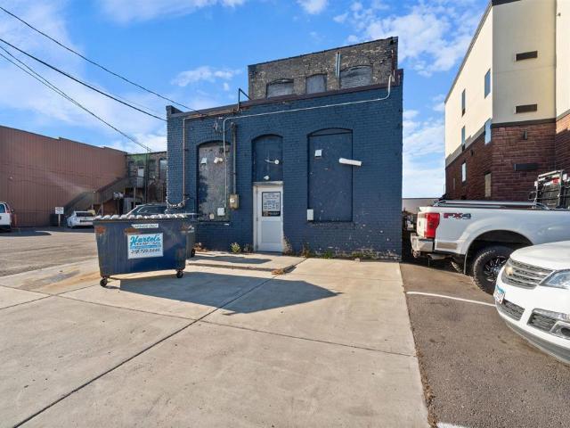 1106 Tower Avenue