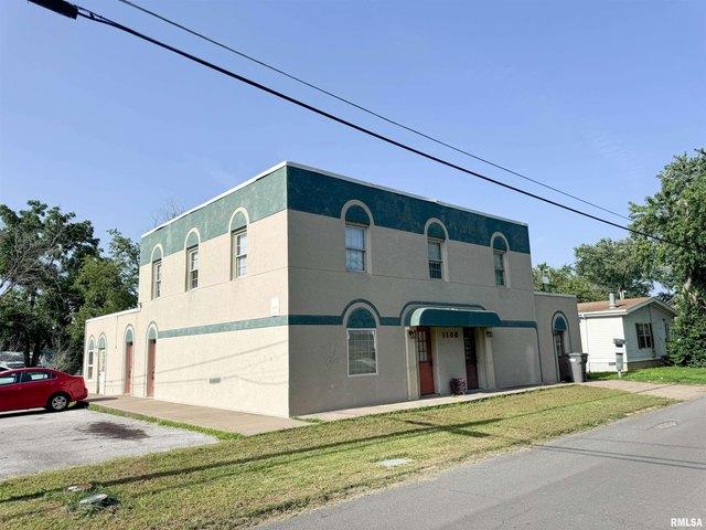 1106 W Hendrickson St, Marion, IL 62959