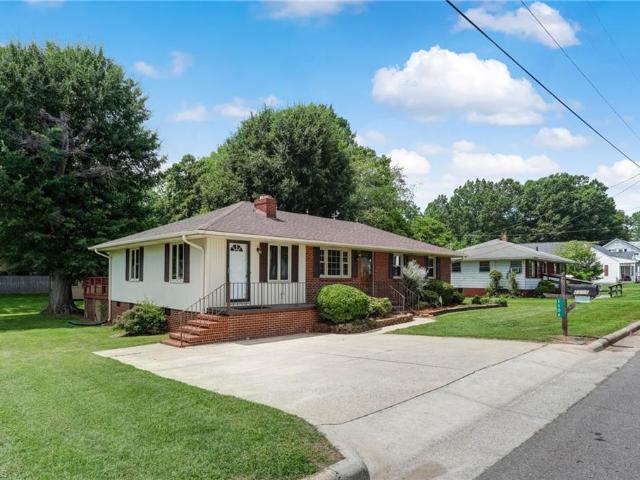1106 Walnut Street