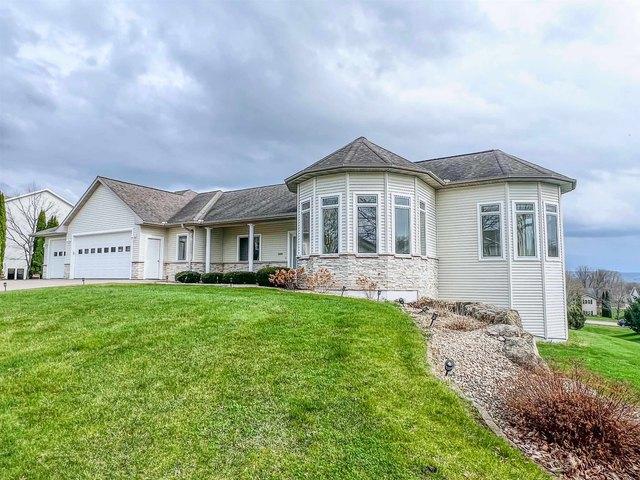 1106 21st St, Baraboo, WI 53913
