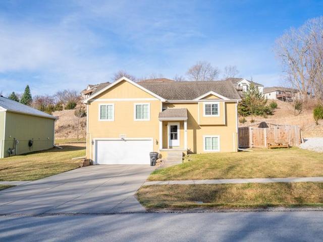 1106B N Linn St, Glenwood, IA 51534