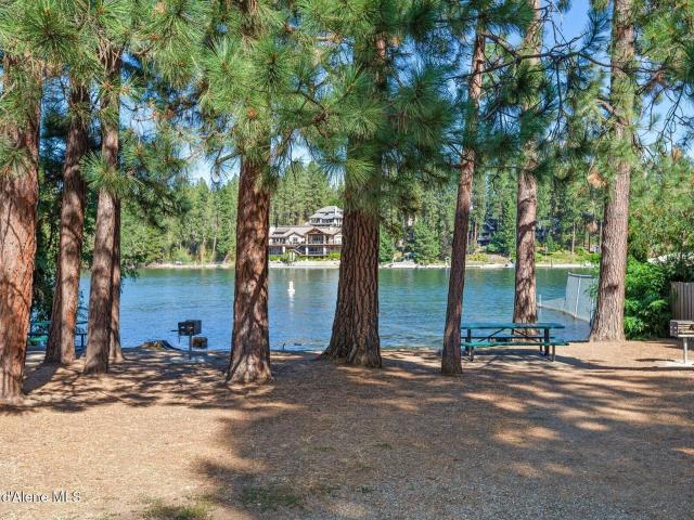11074 W Riverview Dr, Post Falls, ID 83854 | MLS #26 6842