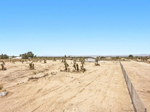 11074 Ponderosa Rd, Pinon Hills, CA 92372