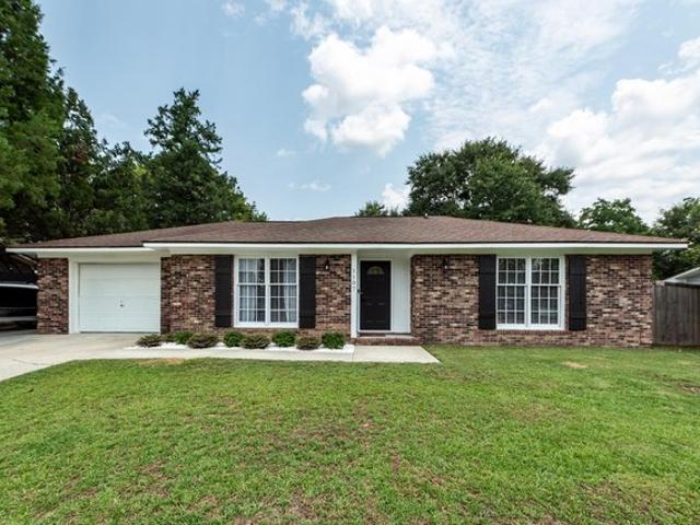 1107 Meade St, Moncks Corner, SC 29461