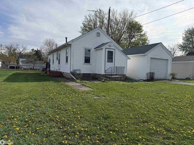 1107 N 5th Ave, Northwood, IA 50459