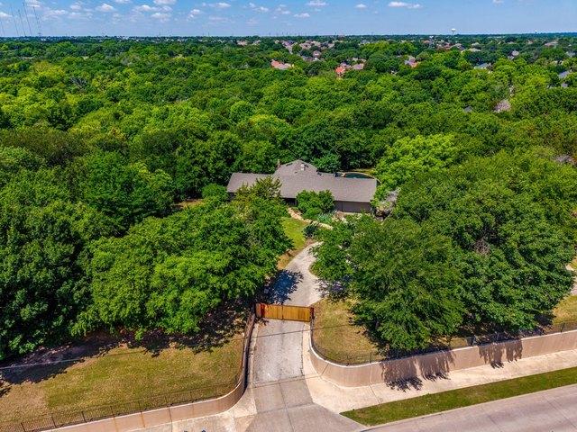 1107 N Cockrell Hill Rd, Desoto, TX 75115