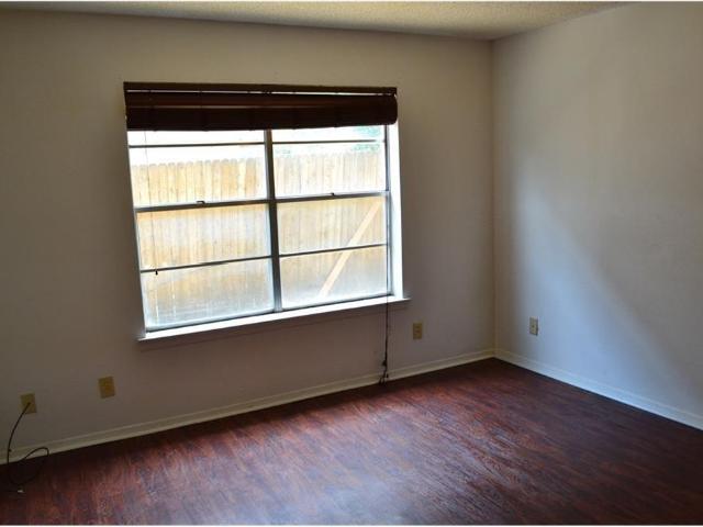 1107 N Locust Street # 2