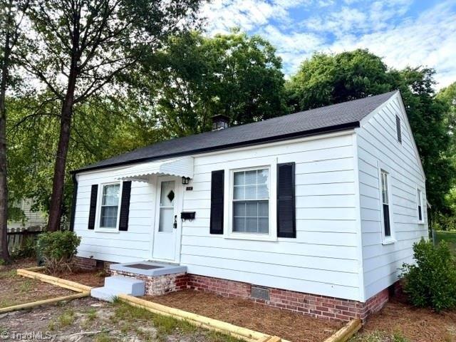 1107 Alden St, Burlington, NC 27217