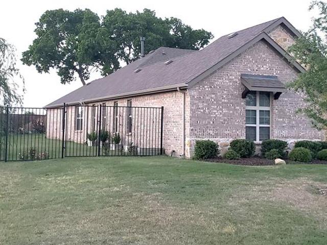 1107 Brooklyn Drive