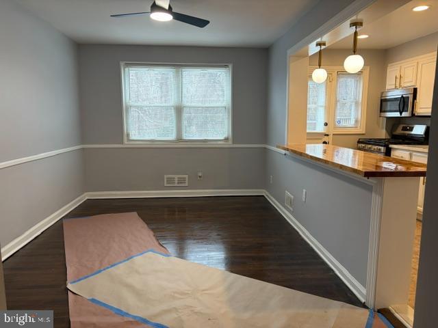 1107 Cooks Lane