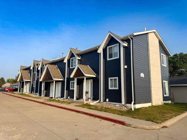 1107 Delaware 3 Bedroom Apartment for Rent at 1107 Delaware Ave, Ames, IA 50014 Sawyer West