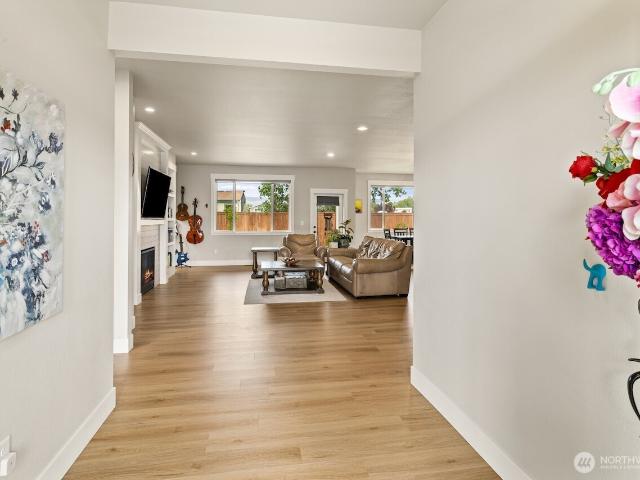 1107 E Sanders Road