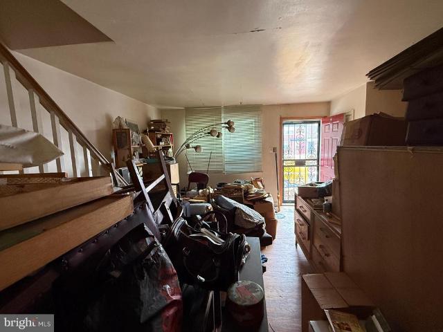 1107 E Slocum Street