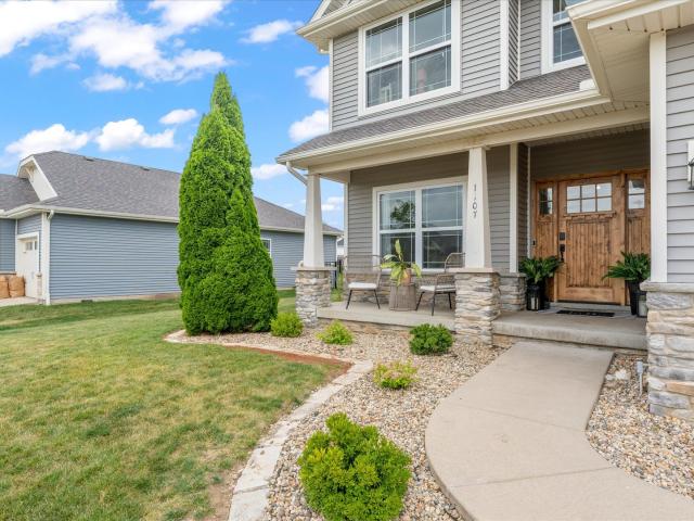 1107 Farm Lake Drive