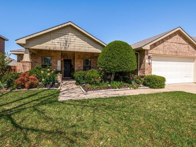 1107 Inglewood Dr, Mansfield, TX 76063